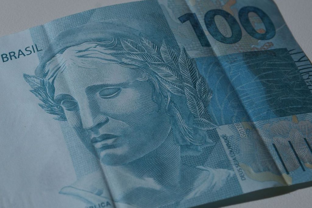 Bolsonaro Sanciona A Lei Dos 600 Reais Notibras bolsonaro-sanciona-a-lei-dos-600-reais-notibras